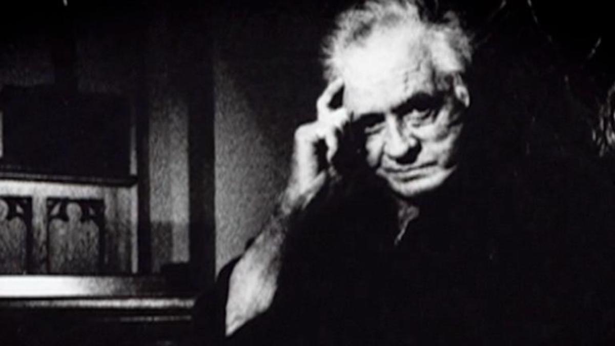 Johnny Cash se mantém como o cantor mais intrigante do cenário ...