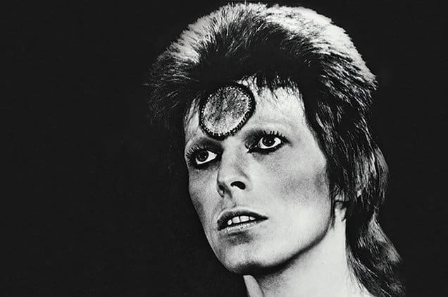 Ouça todas músicas de David Bowie em ordem cronológica | Gotik